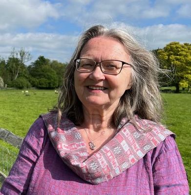In memory of Fiona Macalister FIIC ACR FMA FSA Scot FRSA (1956 – 2024)